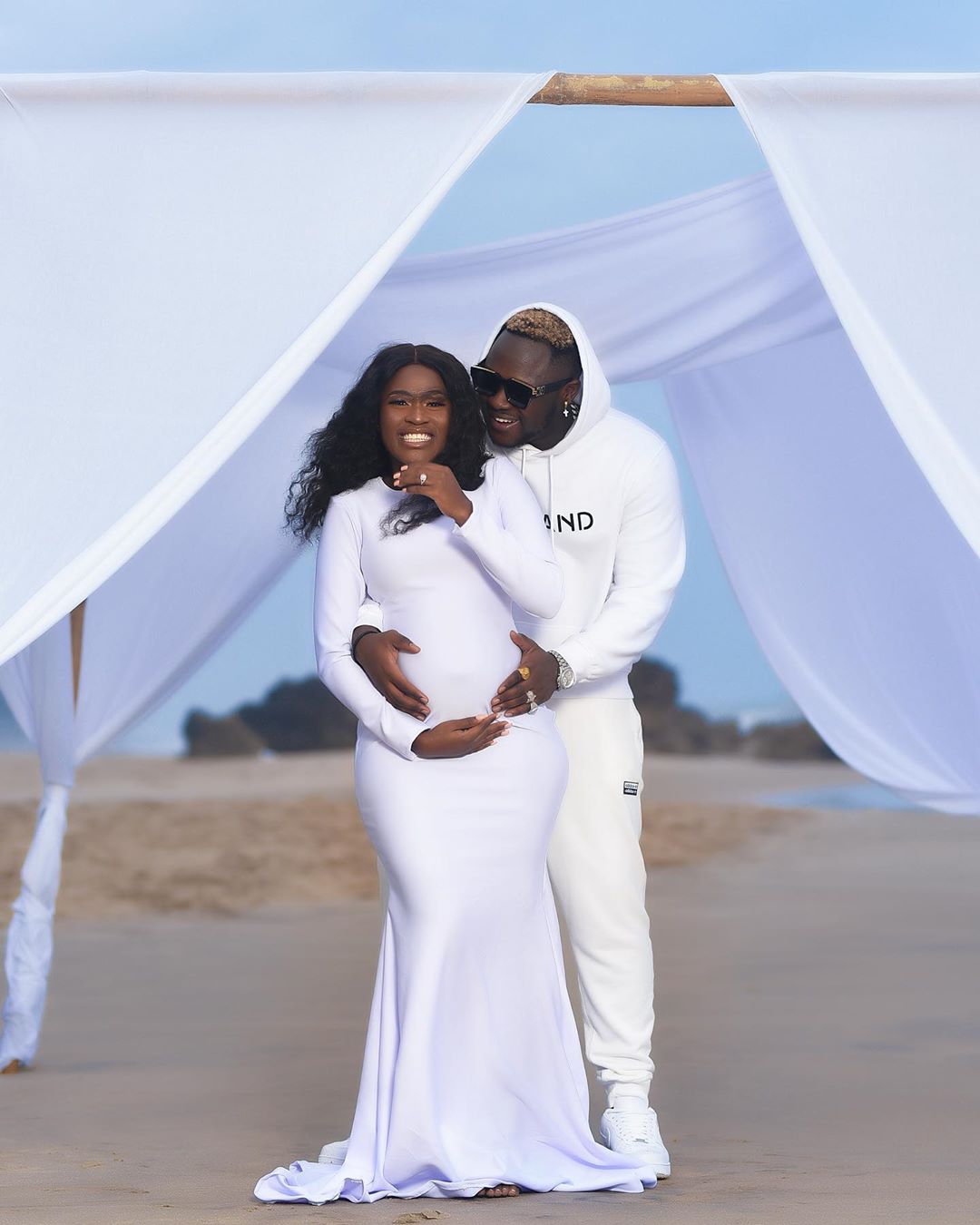 Baby on board: Medikal and Fella Makafui announce their pregnancy in ...
